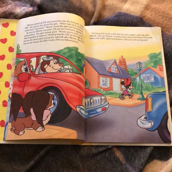 Disney | Other | Minnie Mouse Book Fifi Come Home | Poshmark